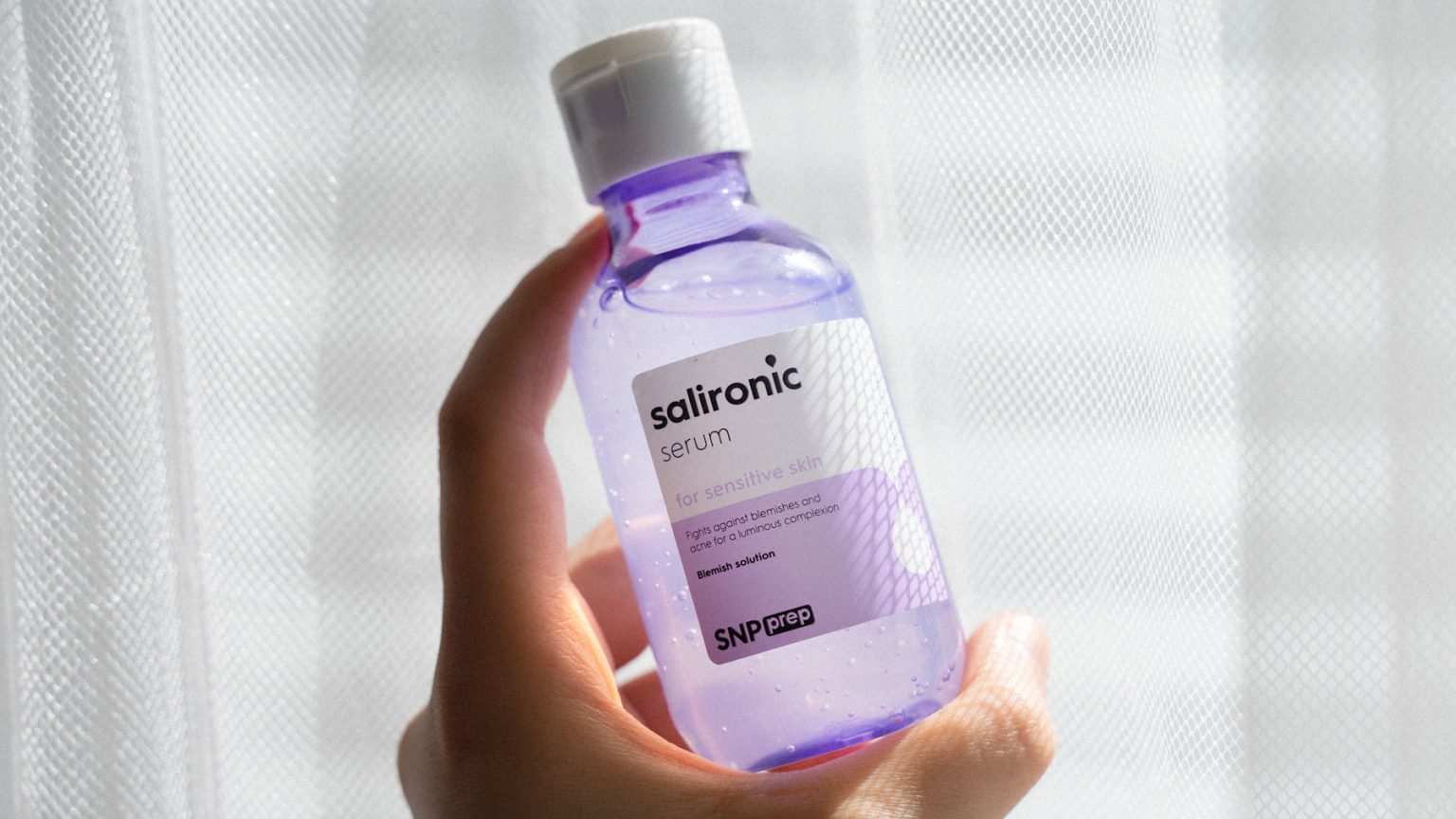 Blackheads om sommeren? Slik bruker du AHA og BHA trygt! - SkinSecret.no